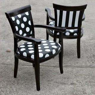 Good Life of Design: You Are About to See Dots Before Your Eyes